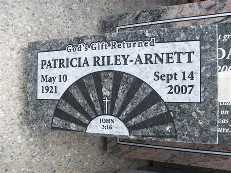 Gallery Flat Markers Design Memorials