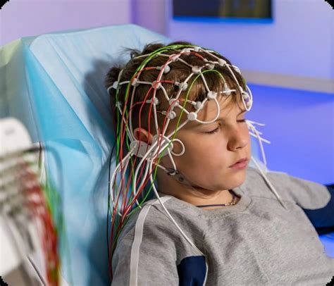 Cómo Funciona Un Electroencefalograma Tnnxdn