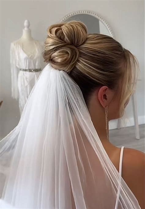 High Bun Hairstyle Bridal Hair Buns Bride Hairstyles With Veil