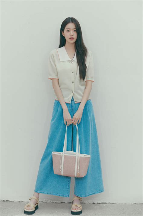Jang Won Youngs Feet