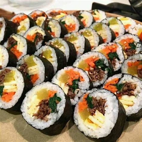 How To Make Kimbap Korean Seaweed Rice Rolls Artofit