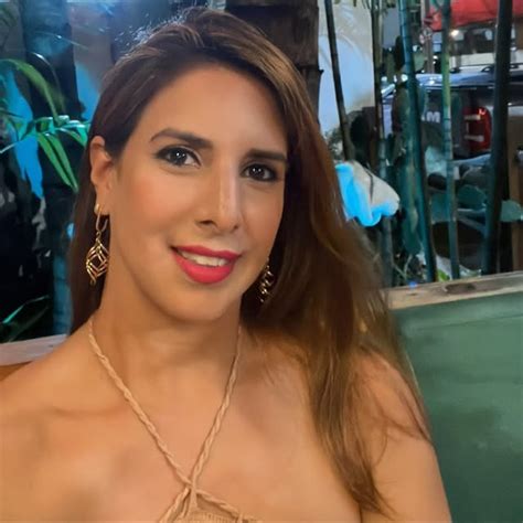 Pollyanna Cunha Pollyvcunha Threads Say More