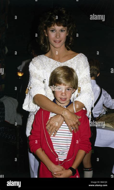 Kate Jackson Daughter