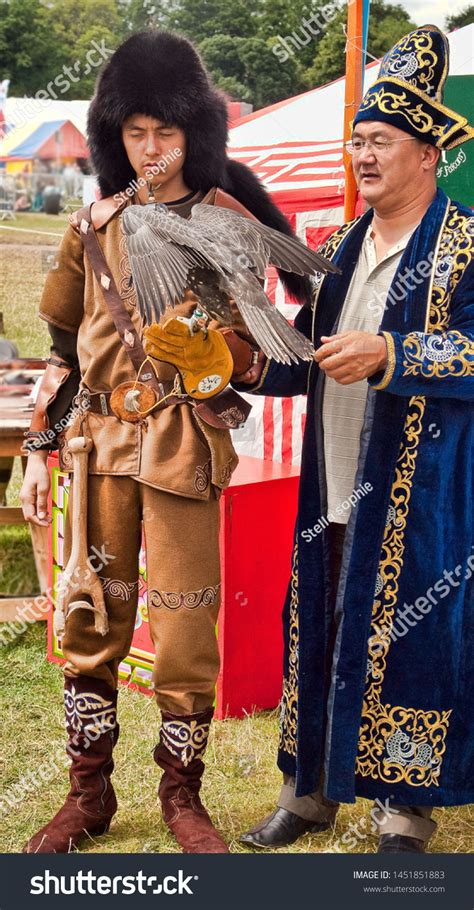 Ancient Mongolian Fashion