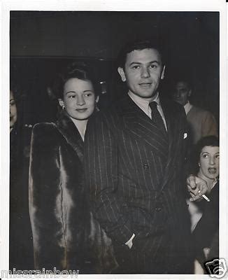 1940s Original Vintage Photo Actor John Garfield And Wife Roberta