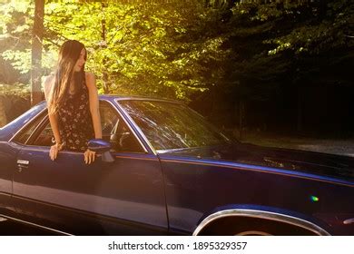 7 Hundred Woman Hanging Out Car Window Royalty Free Images Stock