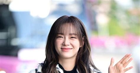 사진 김세정 꾸밈없는 미소 조선비즈