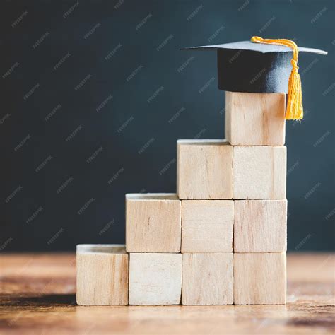 Steps Of Education Leading To Success Goal Taking Strategic Steps Towards Graduation Career Path