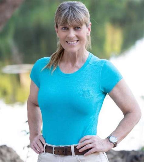 Terri Irwin Bio Height Weight Age Measurements Celebrity Facts