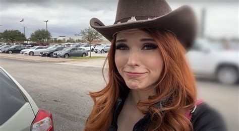 How Will I Choose” The ‘asmr Queen Amouranth Was In A Dilemma While Shopping For The Most
