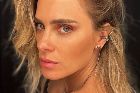 Carolina Dieckmann Sobre Término Com Marcos Frota “queriam Me Bater