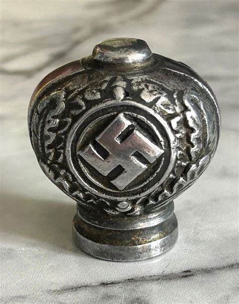 A Replacement Luftwaffe Pommel For The 2nd Pattern Dress Service Dagger