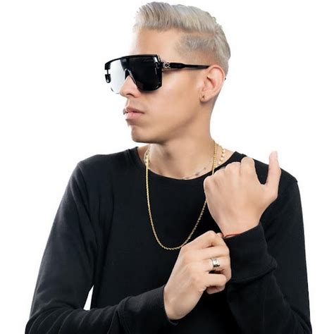 Efrain Guzman Youtube