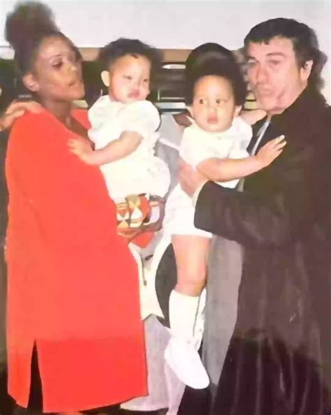 Robert De Niros Daughter Airyn Comes Out As Transgender In Emotional Interview