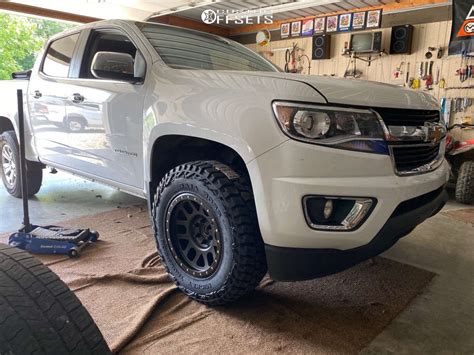 2016 Chevrolet Colorado With 17x8 5 0 Method Grid And 265 70r17 Mickey