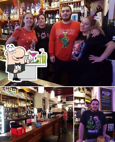 The Three Compasses 66 Cowcross St In London Restaurant Menu And Reviews