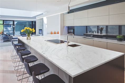 Calacatta Lux A White Brazilian Quartzite From Vitória Stone Company