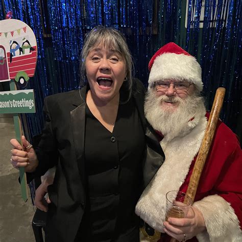 Jim 🚨 Trump Greeted In Uk With “small Dick Tator” Signs And Epstein