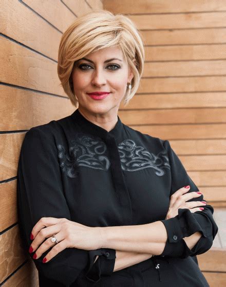 Defne Sarisoy Vira Stratejik