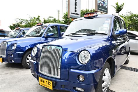 Cabb แท็กซี่ดีไซน์คลาสสิก พร้อมรับ ส่งคนกรุงเทพฯ แล้ว ค่าโดยสารเริ่มต้น