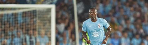 El Central Joseph Aidoo Sufre La Rotura Del Tendón De Aquiles En Su Partido Con La Selección De
