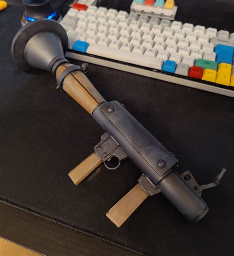 Decorative 1 4 Scale Rocket Launcher R Tf2