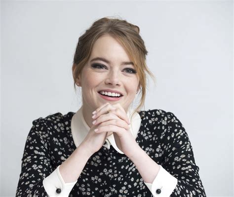 Emma Stone The Favourite Press Conference In La • Celebmafia