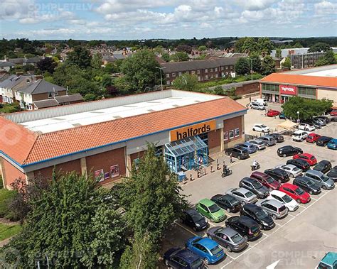 Robert Boby Retail Park Bury St Edmunds Ip33 3dh Completely Retail