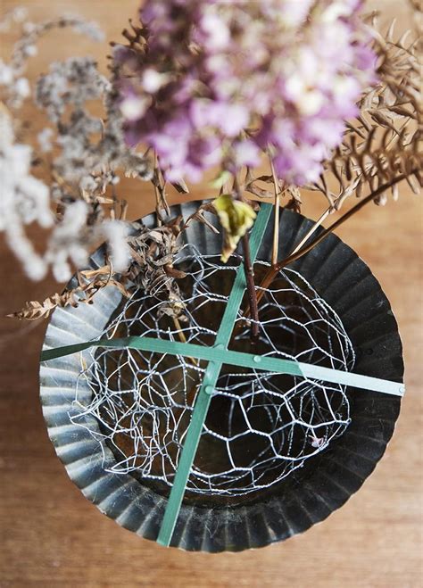 Så Gör Du Blomsterarrangemang Med Hönsnät Tejp Och Fakir Blomsterarrangemang