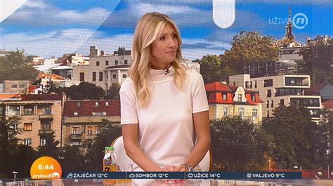 Dr Bajec Koliko Je Ok Da Dnevno Budeš Na Društvenoj Mreži