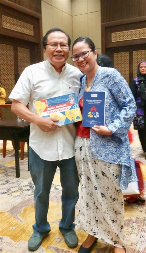 Putri Rizal Ramli Bikin Buku Supaya Matematika Tak Lagi Menakutkan
