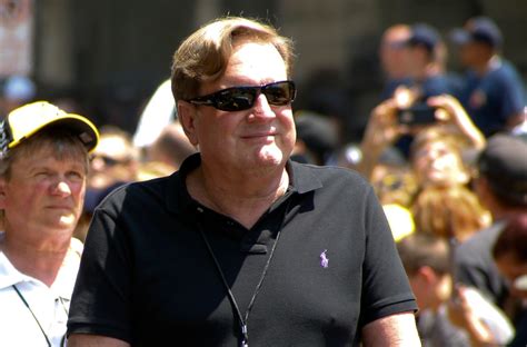 Billionaire Ron Burkle Buys Michael Jacksons Neverland Estate Daily News
