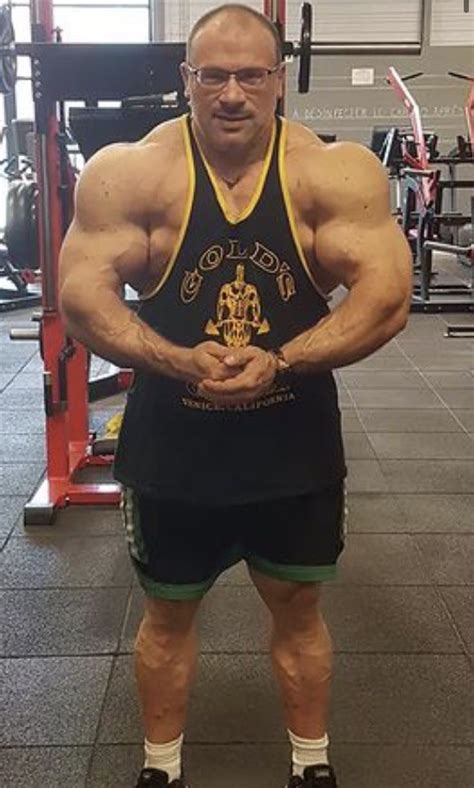 Bodybuilder And Muscle Men — Alexandre Nataf