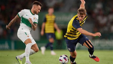 Ivan KecojeviĆ Elče Slavi U Alkorkonu