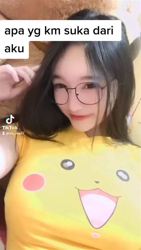 Ara Chuu Arachuu22 • Instagram Photos And Videos