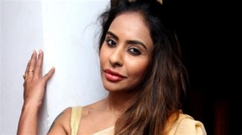 दिवसा आई बोलायचे आणि रात्रीची ऑफर देऊन सुप्रसिद्ध अभिनेत्रीचा खळबळजनक खुलासा म्हणाली