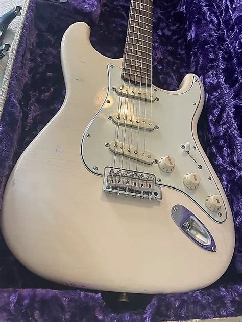 Riggio Sierra 2018 White Reverb