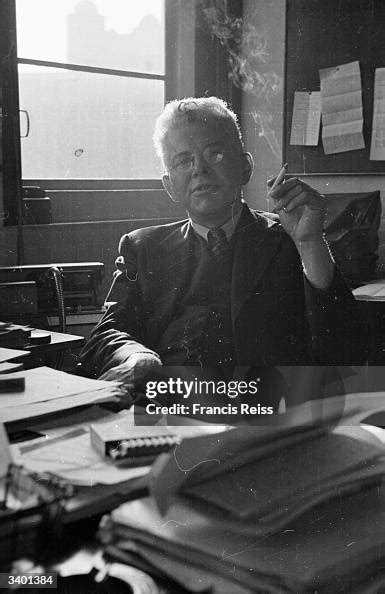 Australian Physicist Sir Mark Oliphant One Of The Architects Of The News Photo Getty Images