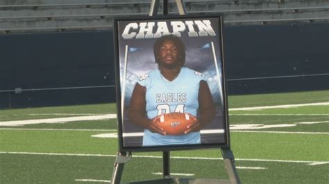 Community Mourns Loss Of Chapin Football Player Tre Ruff