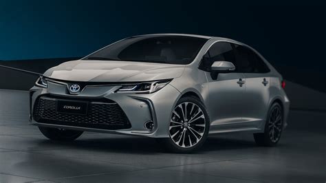 Carro Toyota Hibrido Efficient Hybrid Performance On Brazilian Roads