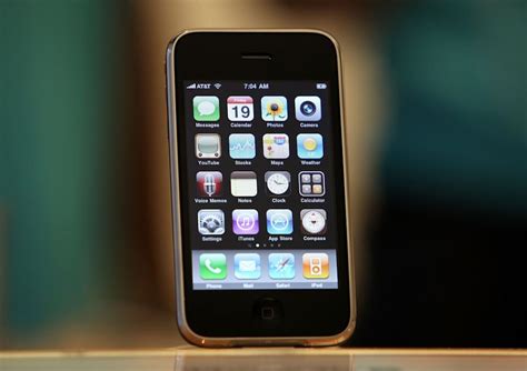 How The Iphone Evolved Over The Years From The Iconic 2007 Original To
