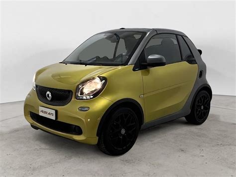 2016 Smart Fortwo Yellow Automatic Left Hand Drive In Italy For Sale