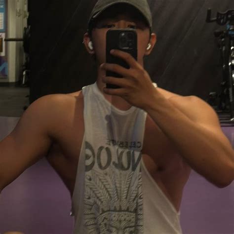 チャス Chasrmrz • Threads Say More