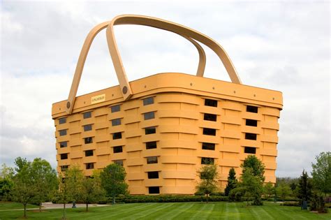 18 Wacky Buildings That Defy All Logic Barnorama