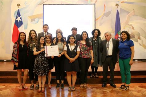 Facultad de Economía y Negocios Universidad de Chile