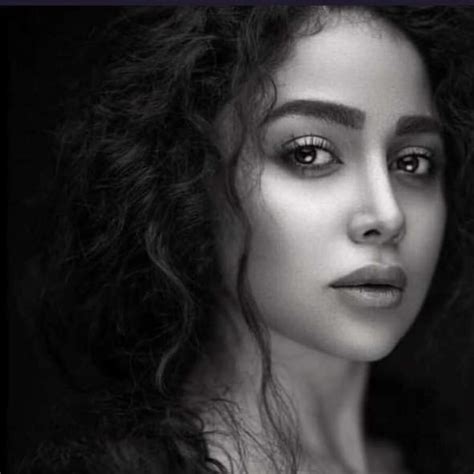 ھەندێ بێدەنگی ، دەنگی بەرزترە لە گریان و ئازاری کچان