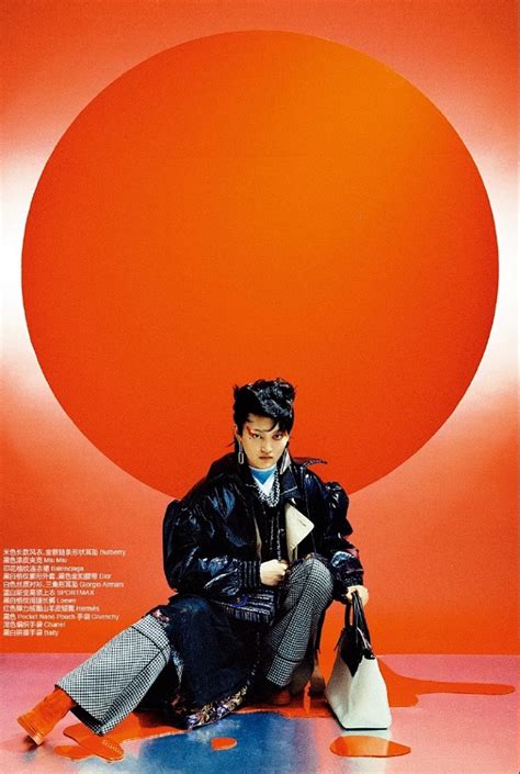 《温室知衣》 Cosmopolitan China 11 Issue 时尚cosmo 编辑：cosmo陈斯 摄影：黄楚桐eponine 模特：王新宇wangy （龙腾精英）展开