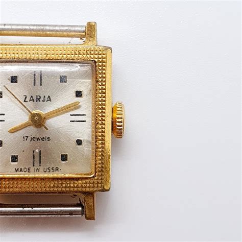 Zaria 17 Jewels Made In Ussr 1509b Watch For Parts And Repair Vintage Radar