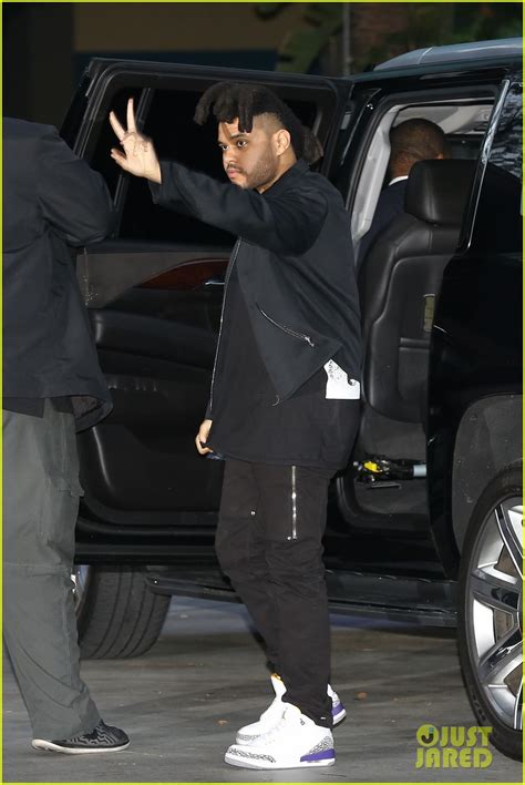 Zendaya And Josh Hutcherson Step Out For Kobe Bryants Final Game Photo
