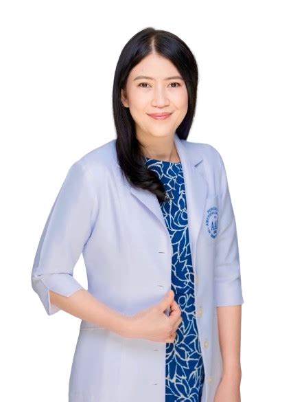 รวมทีมแพทย์ Aes Class Clinic ชำนาญการทุกด้านของการทำหัตถการ